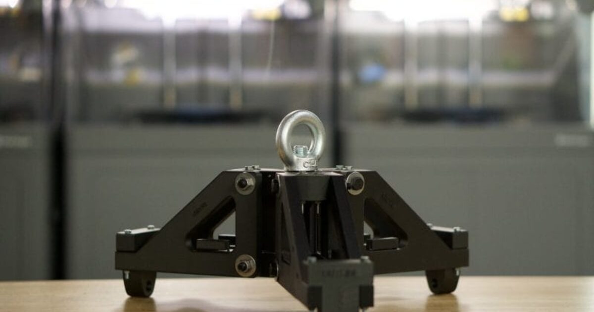 World's First 3D Printed CE-Certified Lifting Tool