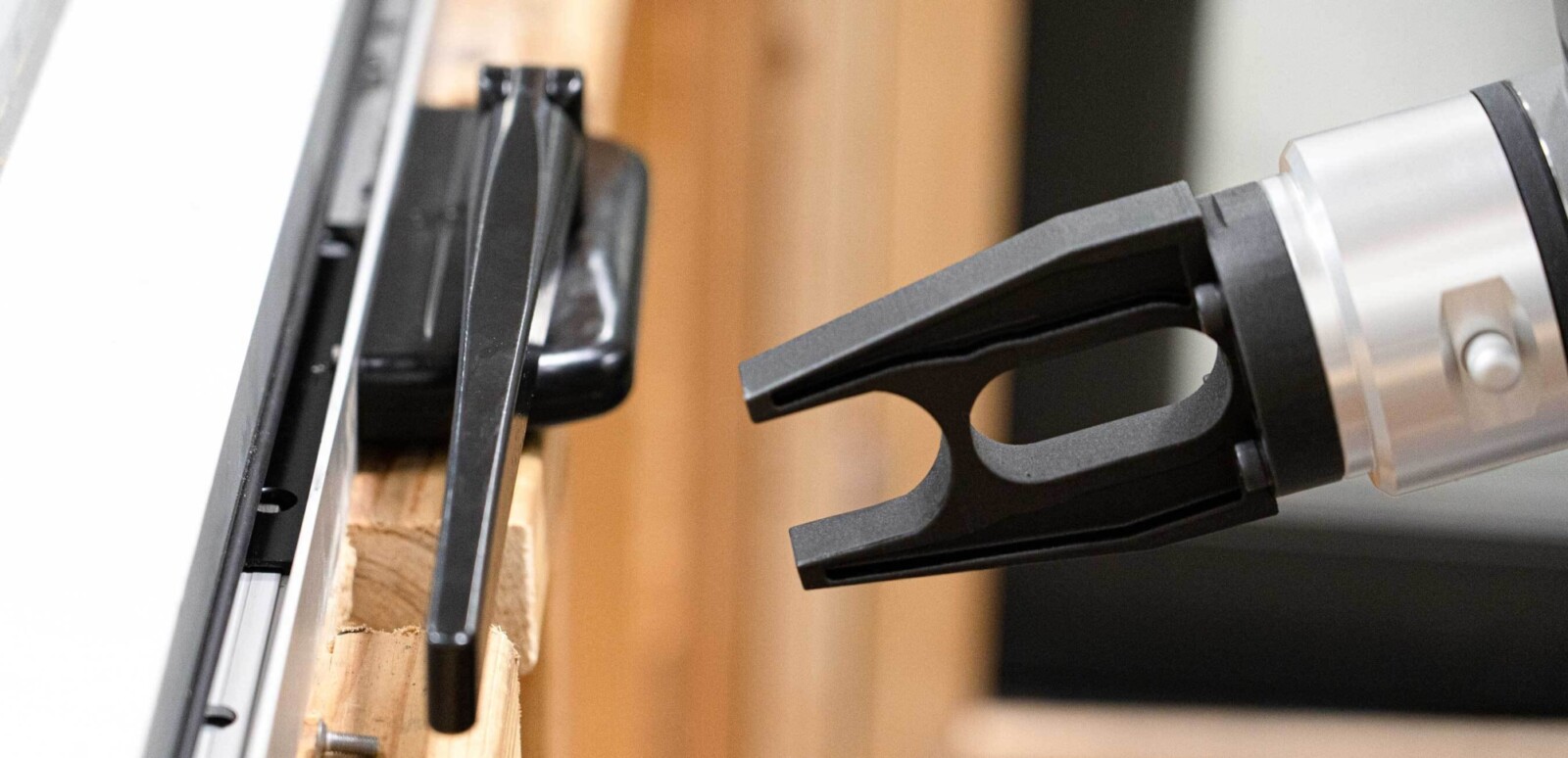 End-of-Arm Tooling (EOAT) and 3D Printing | Markforged